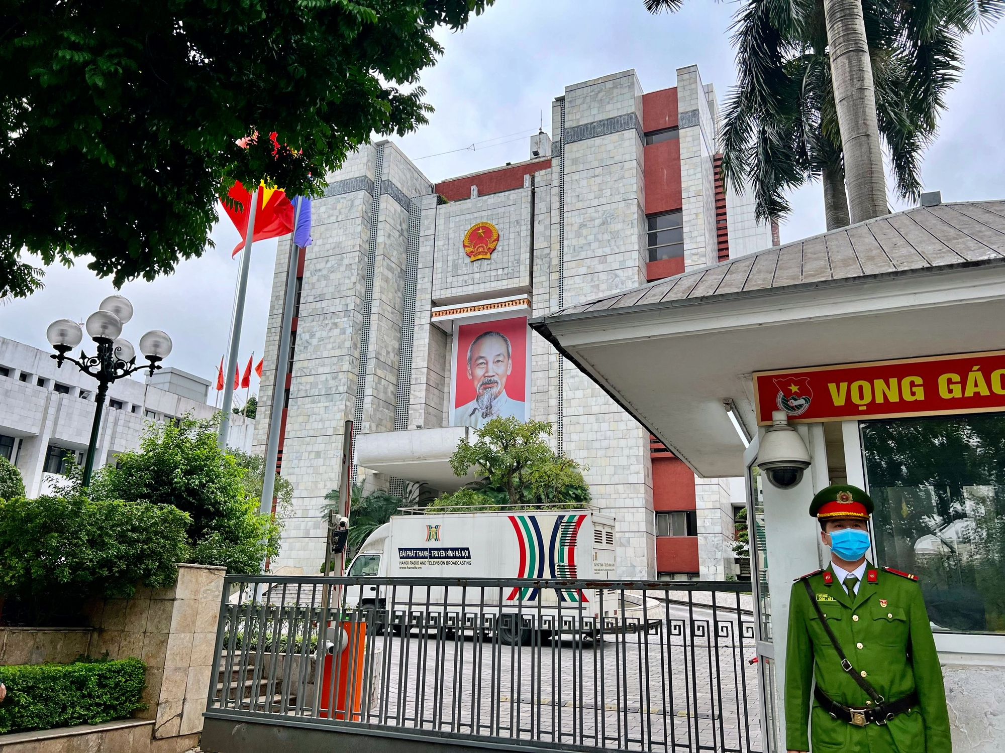 Trụ Sở UBND TP. Hà Nội – 79 Đinh Tiên Hoàng, Hoàn Kiếm: Địa Chỉ, Hướng ...